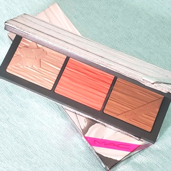 MAC Cosmetics | Makeup | Ltd Mac Shiny Pretty Things Face Palette New ...